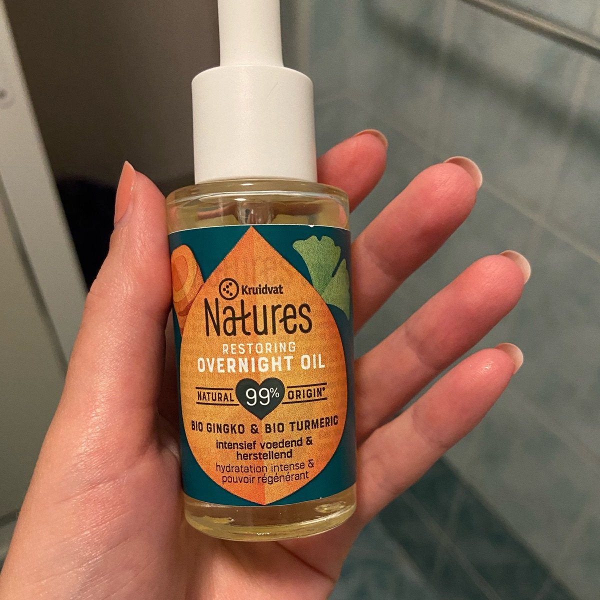 Restoring Overnight Oil from Kruidvat - Vegan Product Reviews & Ratings ...