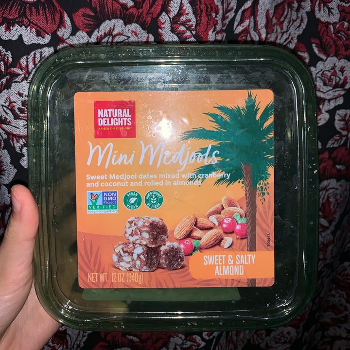 Natural Delights Mini Medjools Review | abillion