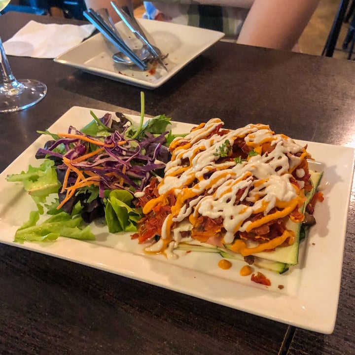 Afterglow By Anglow Outram, Singapore Raw Crispy Lasagne Review | abillion