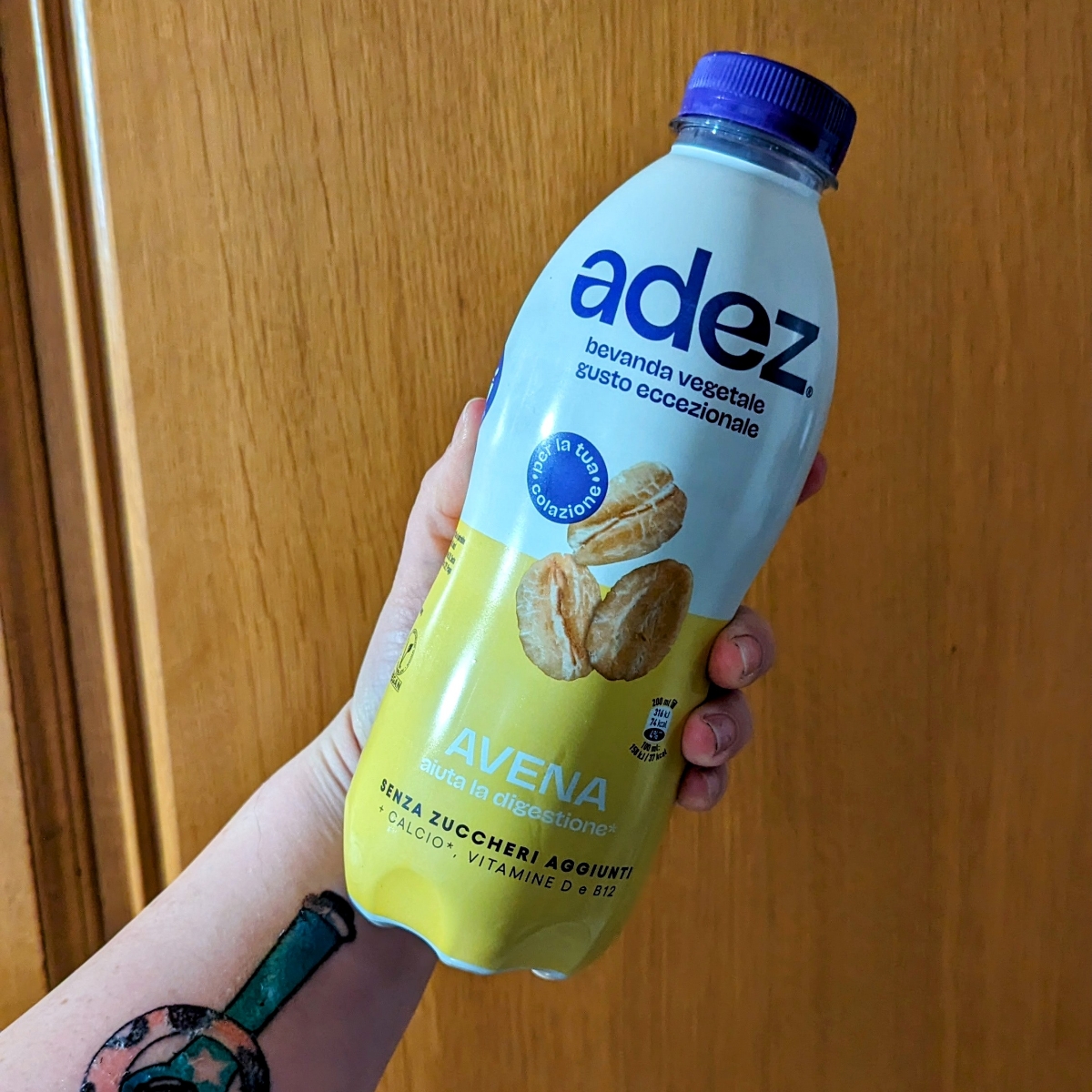 AdeZ - Avena Review | abillion