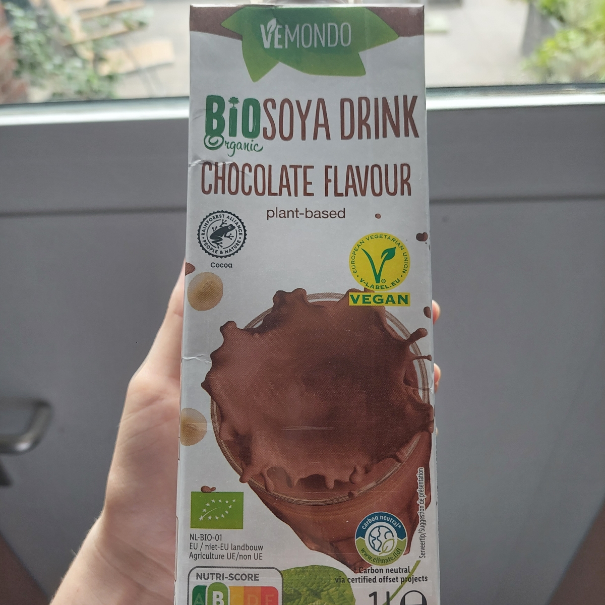 bio soya drink chocolate flavour from Vemondo - Vegan Product Reviews ...