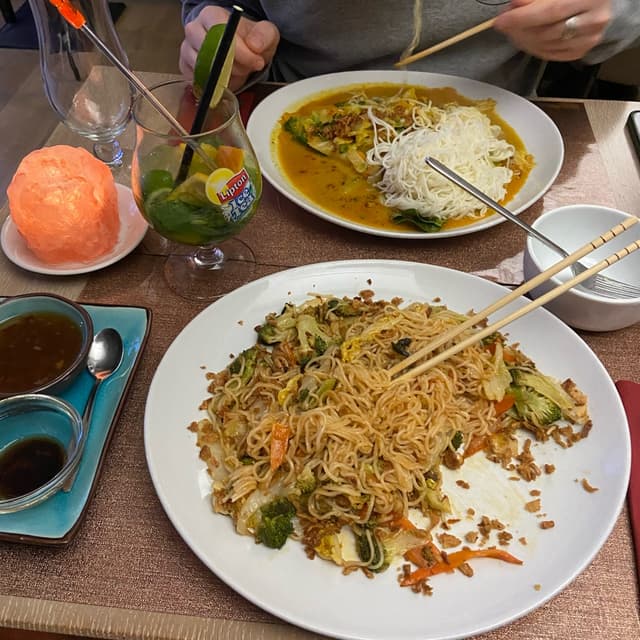 Vegan Thai Luang Curry at Bua & Gwen - Review by @helena12345 | abillion