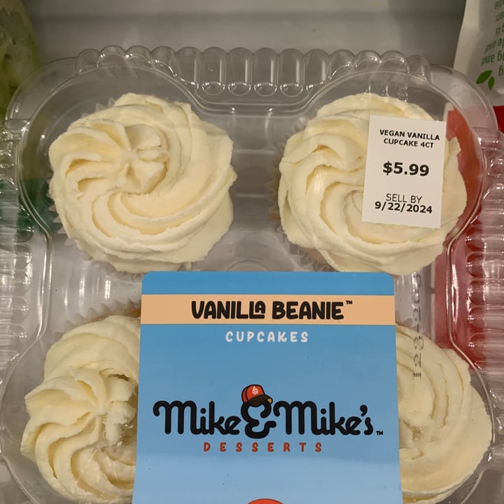 Mike & Mike’s Desserts Vanilla Beanie Cupcakes Review | abillion