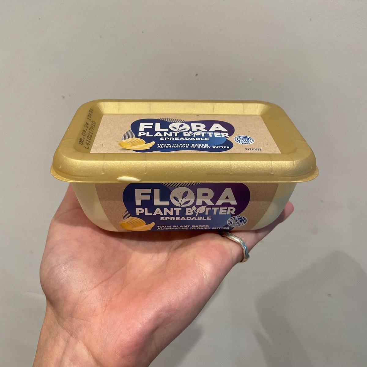 Flora Plant Butter Spreadable at Flora - Review by @appleappleamanda ...