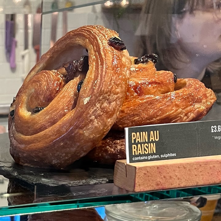 The Press Room London, United Kingdom Pain Au Raisin Review | abillion