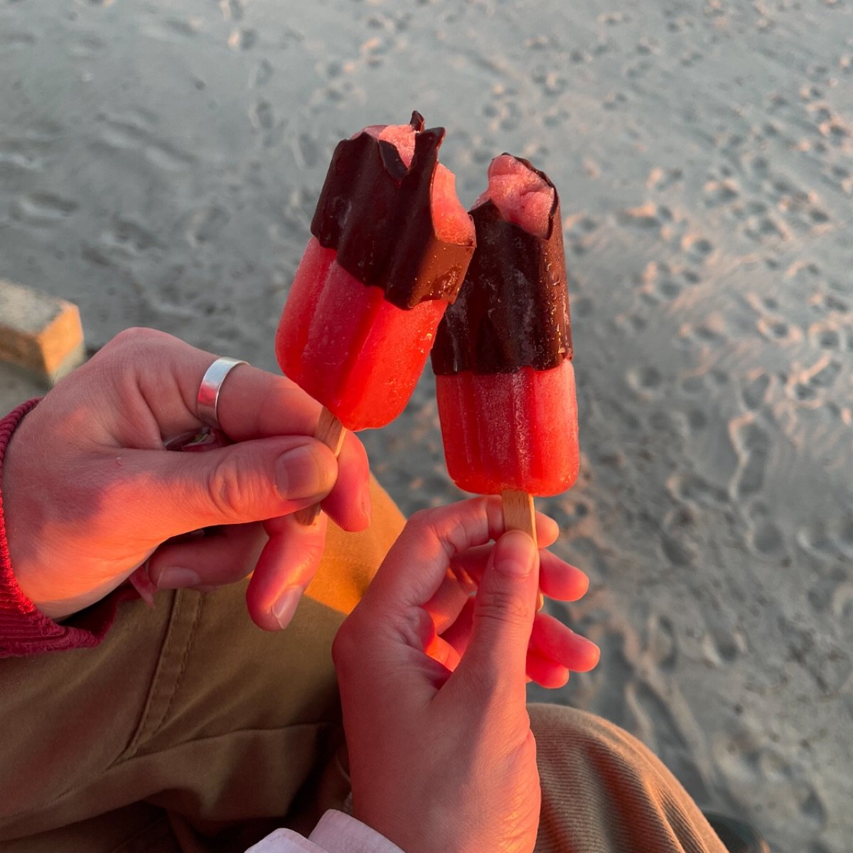 Picolero Morango e Chocolate at Solero - Review by @katelouisepowell ...