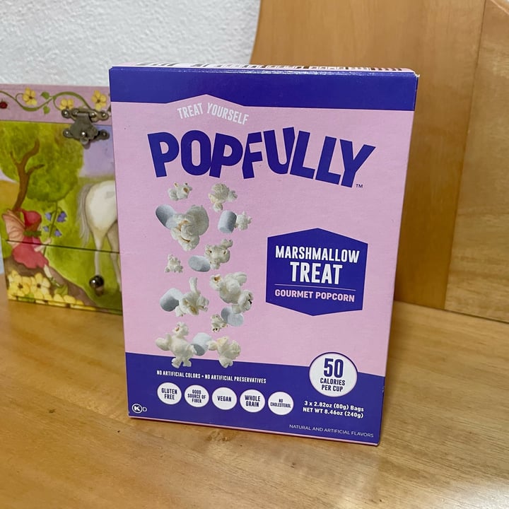 Popfully Marshmallow Treat Gourmet Popcorn Review | abillion
