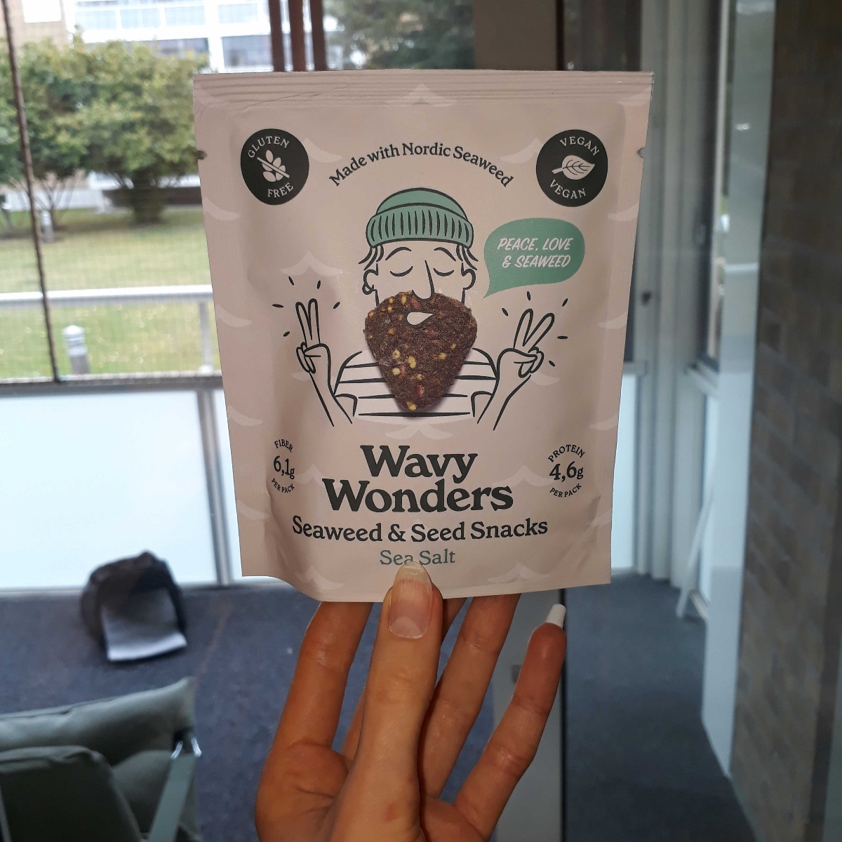 seaweed and seed snack at wavy wonders - Review by @adropoceanic | abillion