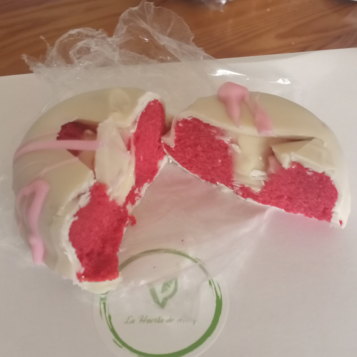 Bomba Red Velvet Reviews | abillion