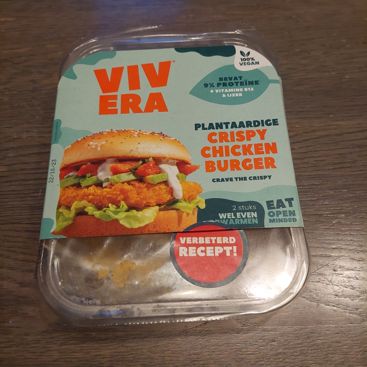 Crispy chicken burgers from Vivera - Vegan Product Reviews & Ratings ...