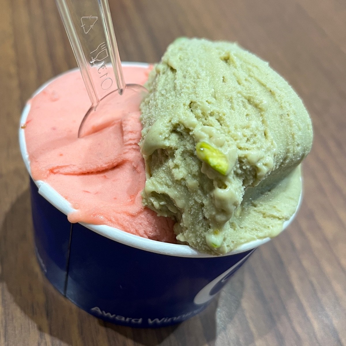 Strawberry Sorbet at Oddono's Wimbledon, Merton - Vegan Dish Reviews ...