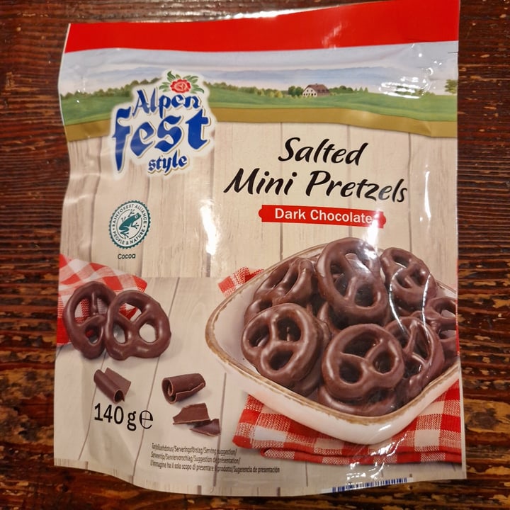Alpen fest style salted mini pretzels Review | abillion