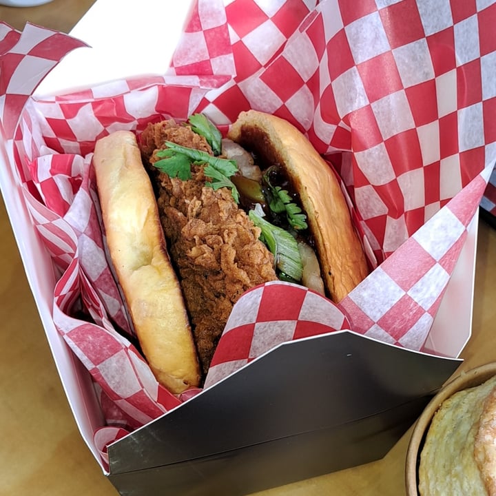 Bring Me Some Central Hamilton, Hamilton, Canada Chick-eel O’Neil ...