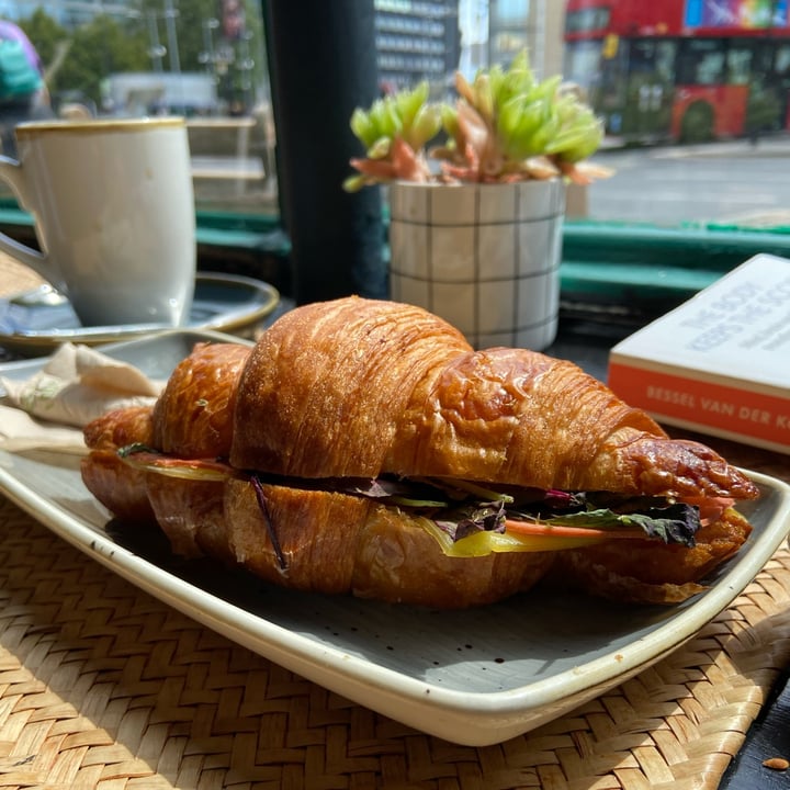 Kave cafe United Kingdom Vegan Ham And Cheese Croissant Review | abillion