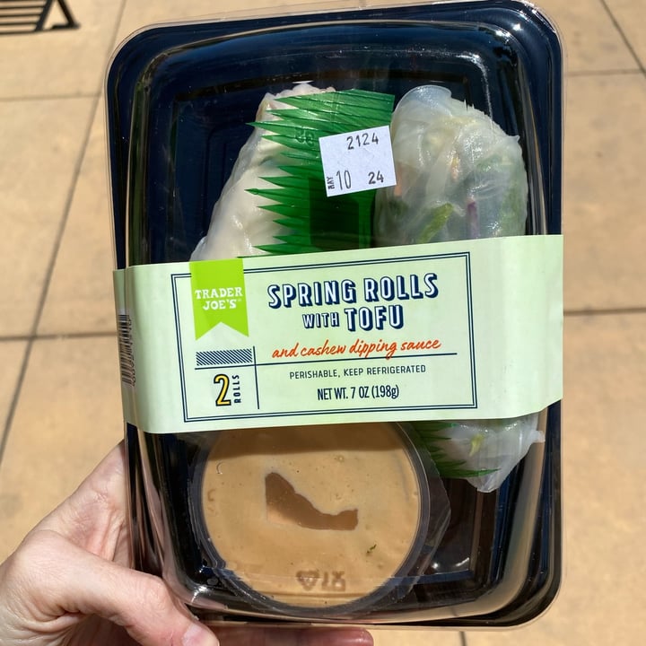 Trader Joe's spring rolls with tofu Review | abillion