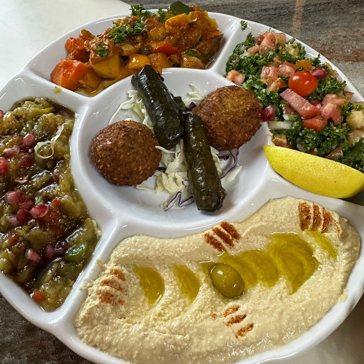 Tabbouleh Lebanese Gourmet Cafe and Restaurant @ Bussorah street ...