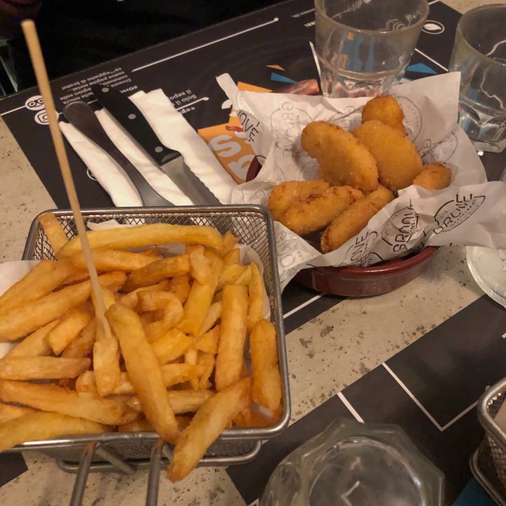 Groove Genova, Italy Veg Nuggets Review | abillion