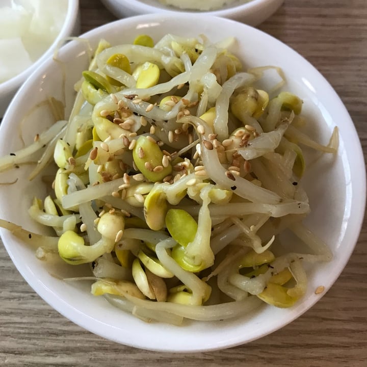 The Boneless Kitchen Toa Payoh, Singapore Beansprouts Review | abillion