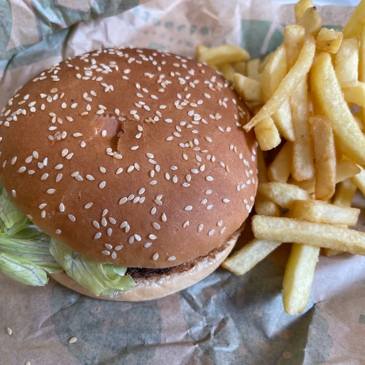 Burger King Wilnecote, United Kingdom plant based whopper Review | abillion