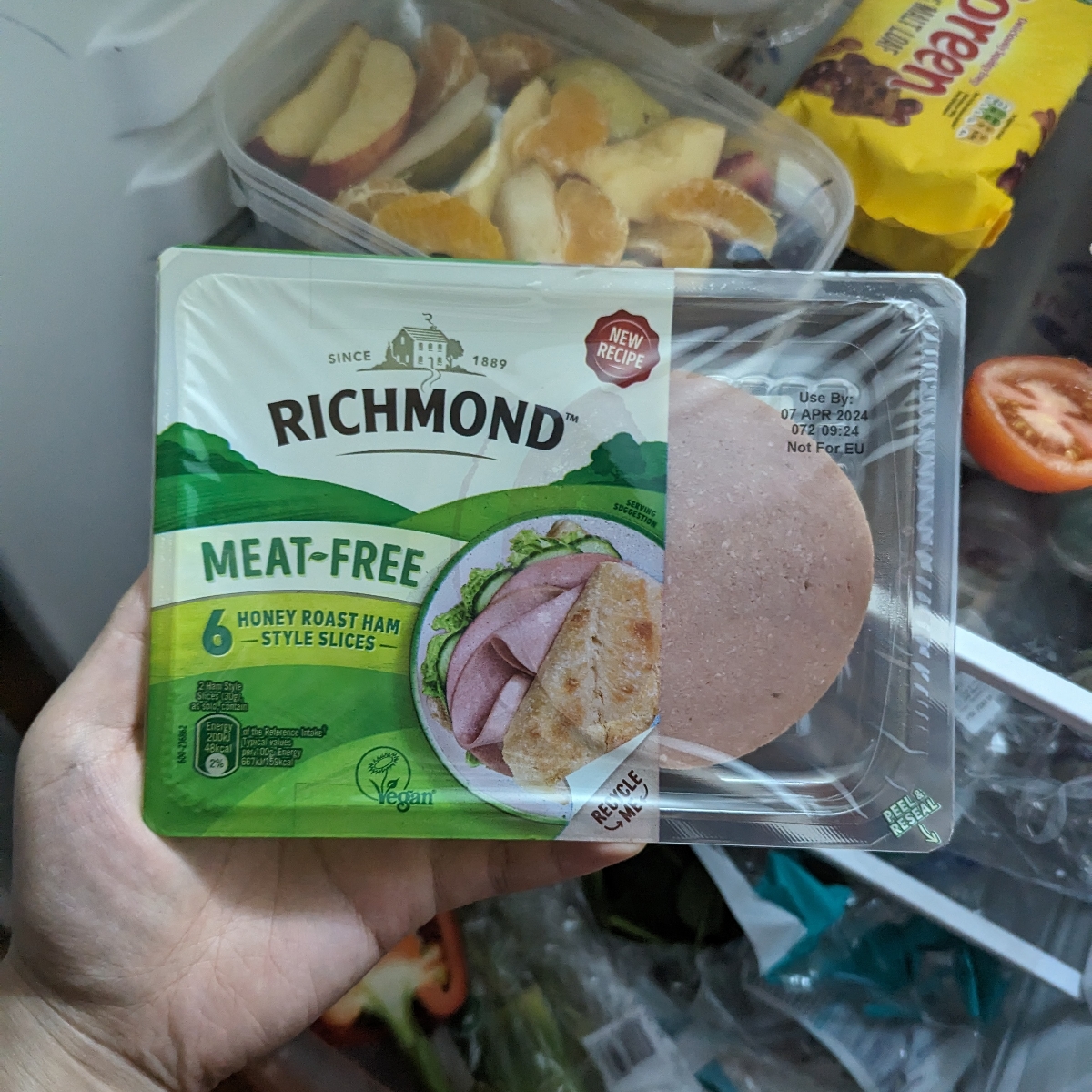 6 honey roast ham style slices from Richmond - Vegan Product Reviews ...