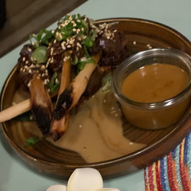 satay padang - spiedini di shiitake con salsa satay, lemongrass e ...