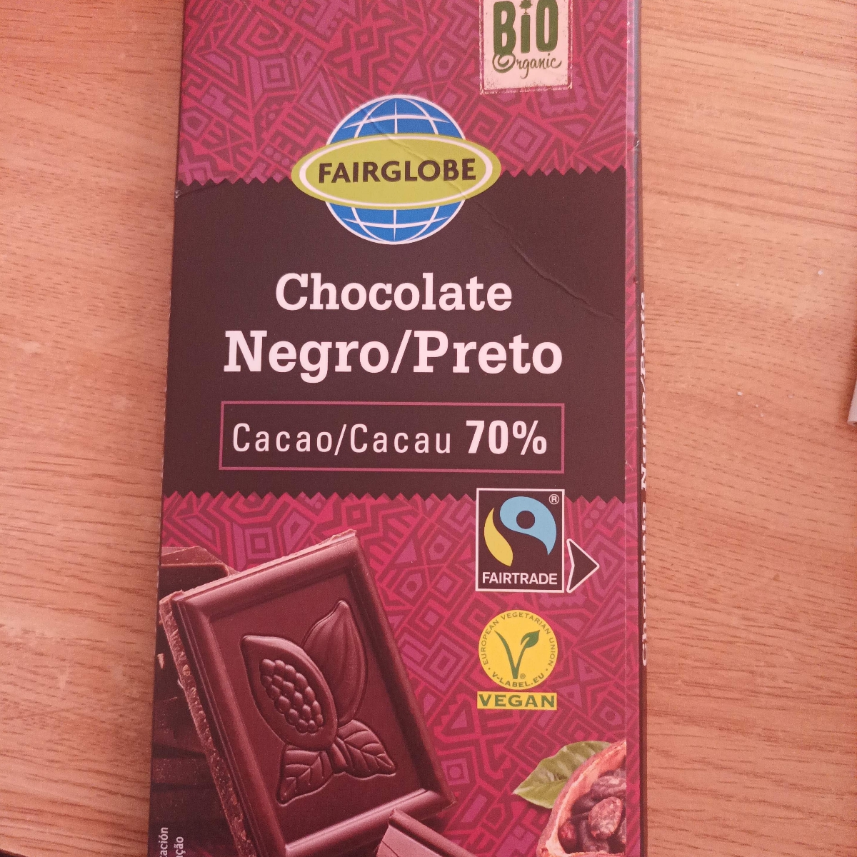 bio chocolat noir 70% cacao from Fairglobe - Vegan Product Reviews ...