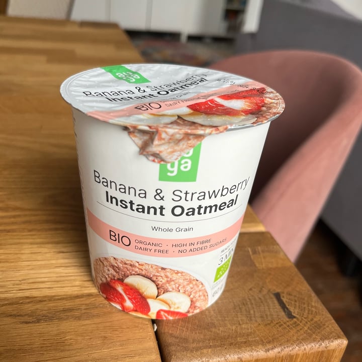 Auga banana and strawberry oatmeal Review | abillion
