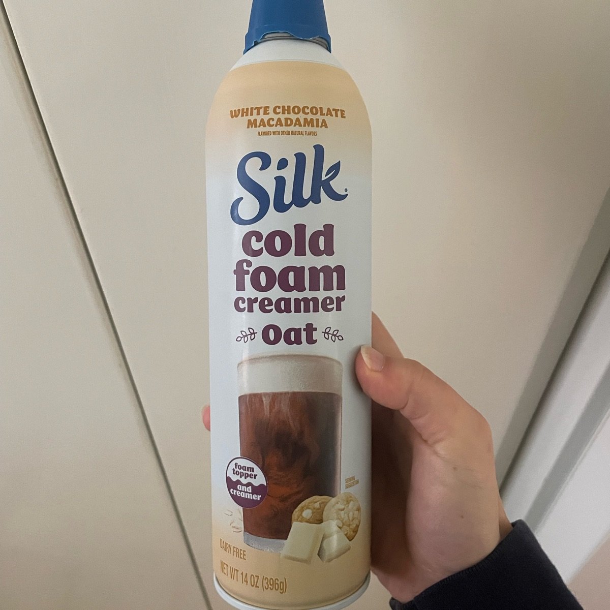 Cold foam creamer oat white chocolate macadamia from Silk - Vegan ...