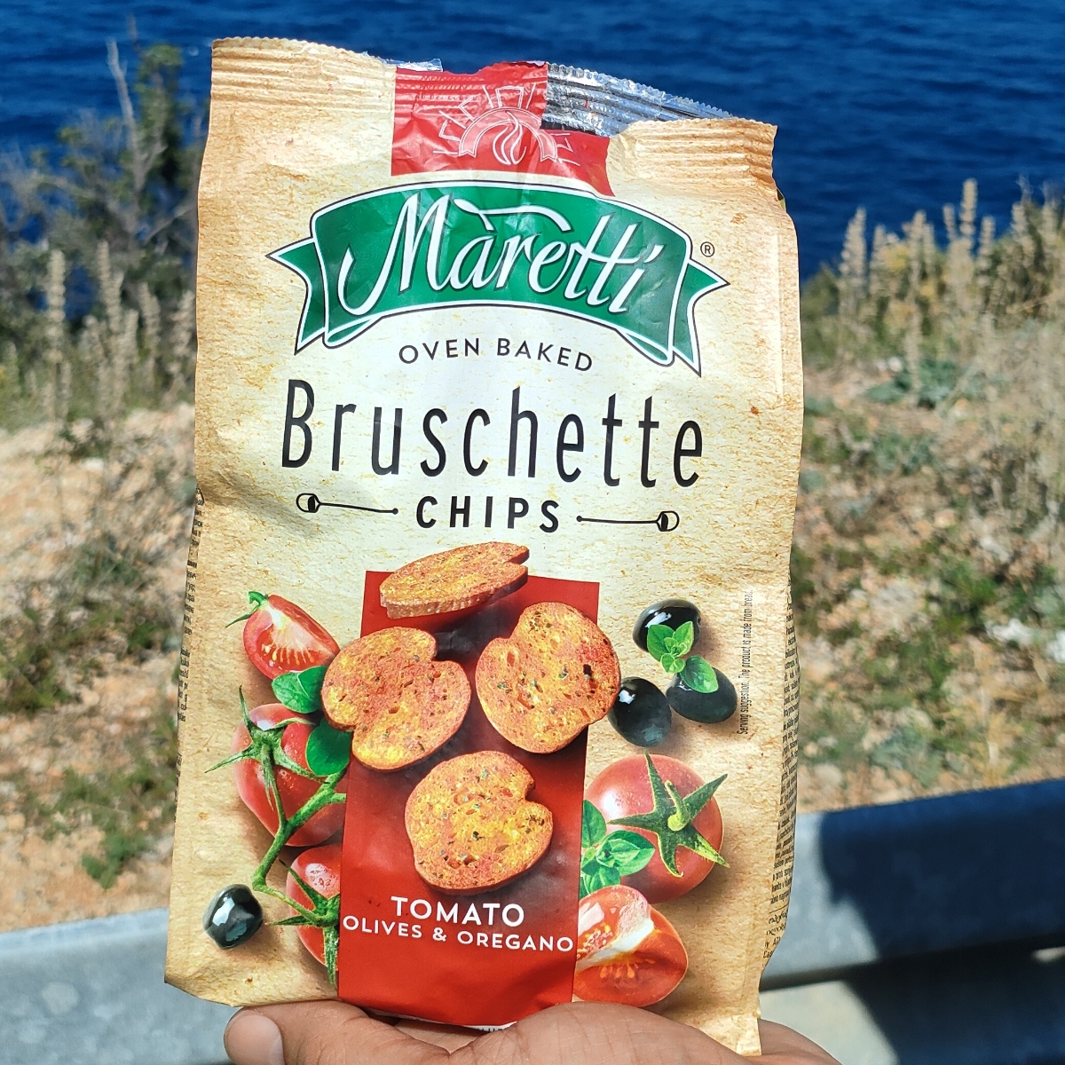 Bruschette Chips Tomato, Olives & Oregano from Maretti - Vegan Product ...