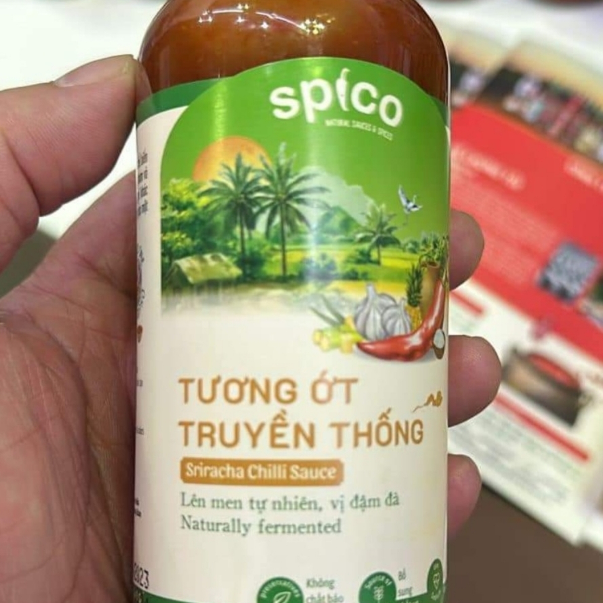 Sriracha Chili Sauce from spico - Vegan Product Reviews & Ratings ...