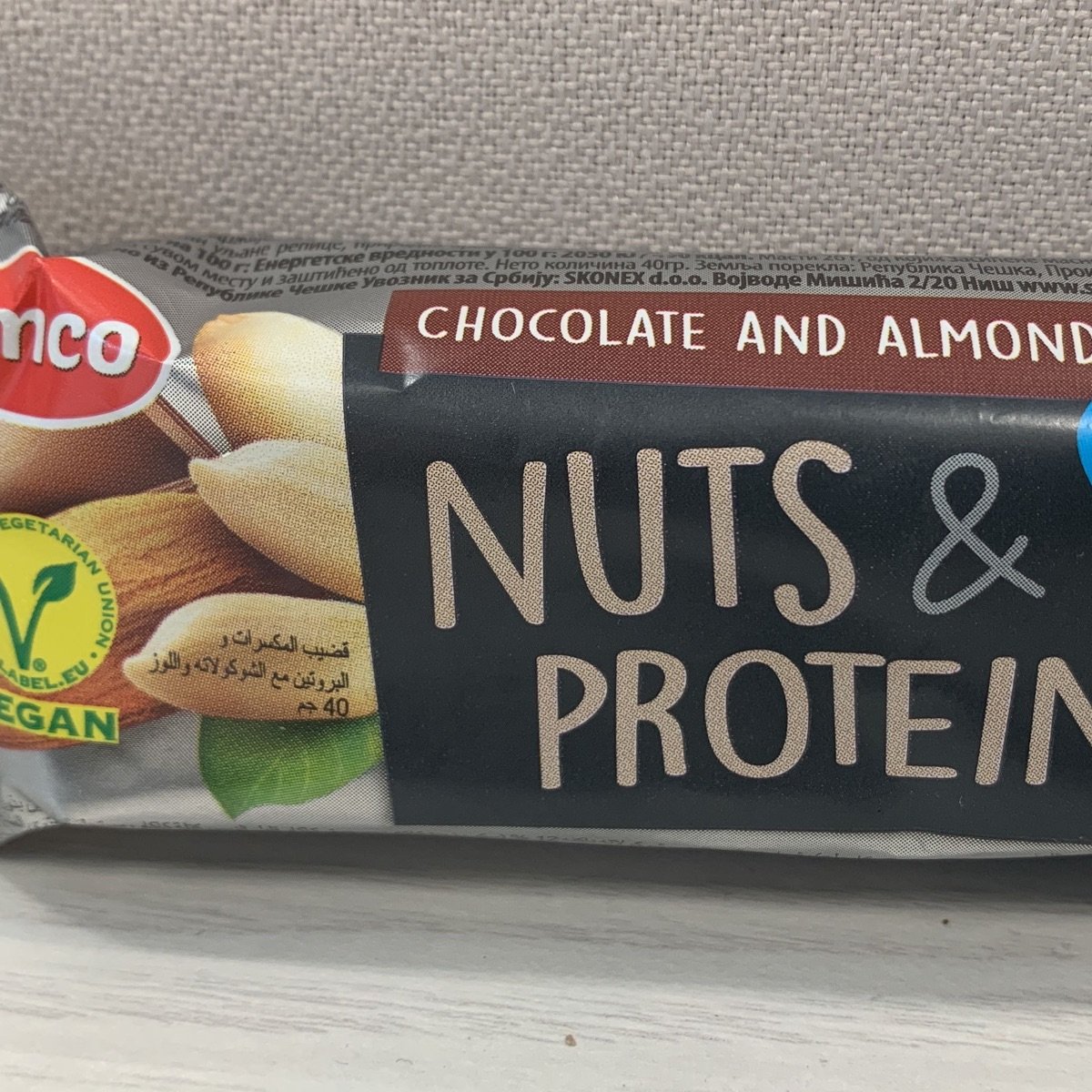 Nuts & Protein Bar from Emco - Vegan Product Reviews & Ratings | abillion
