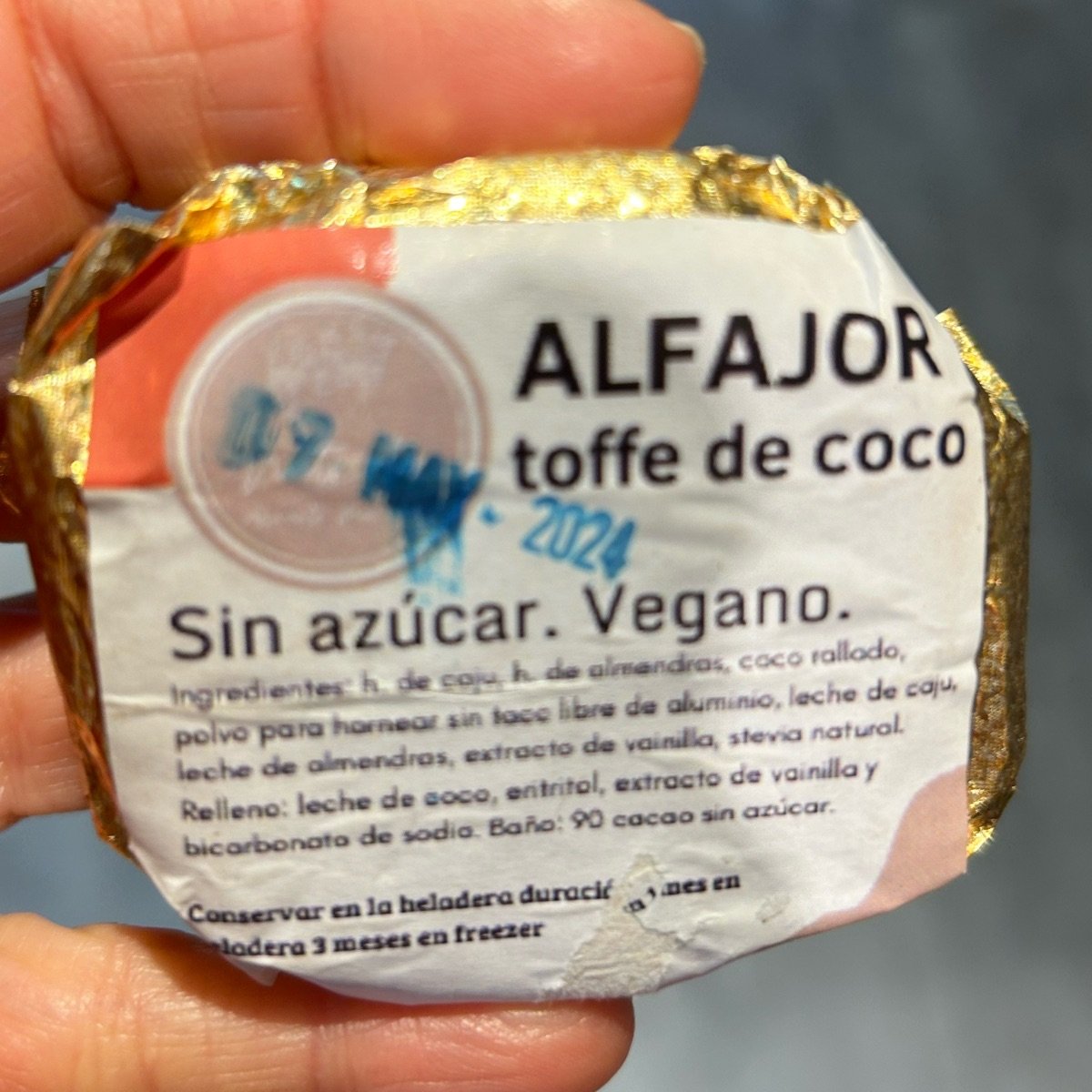 alfajor de coco from Toffe - Vegan Product Reviews & Ratings | abillion