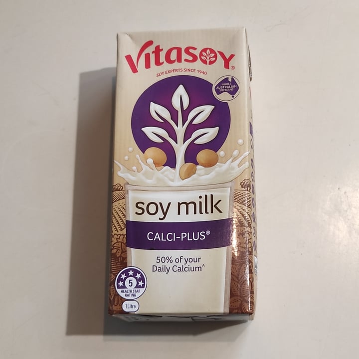 Vitasoy Calci-Plus Original Soy Milk Review | abillion