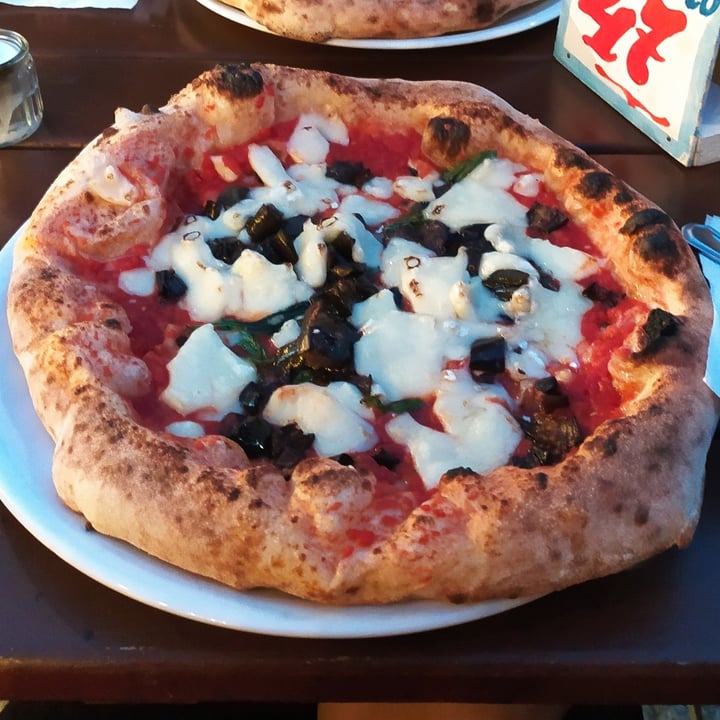 Partenope 081 Neapolitan Restaurant And Cocktail Bar Bezirk ...