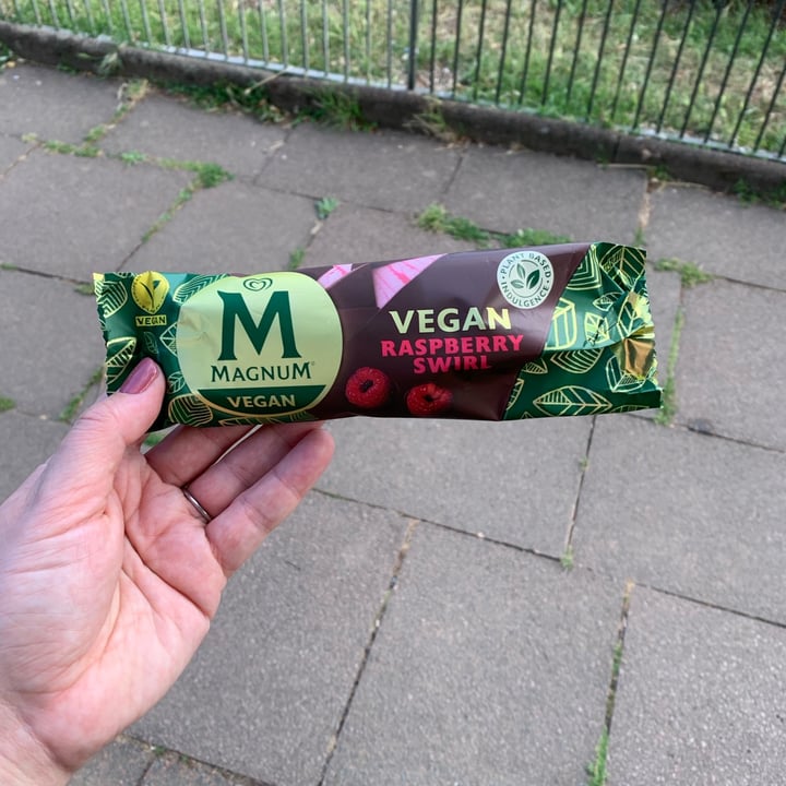 Magnum Vegan Raspberry Swirl Review | abillion