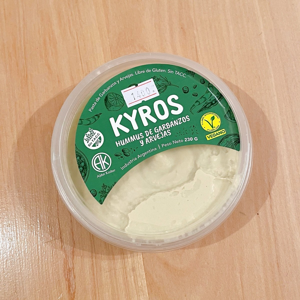 hummus de garbanzos y arvejas from Kyros - Vegan Product Reviews & Ratings | abillion