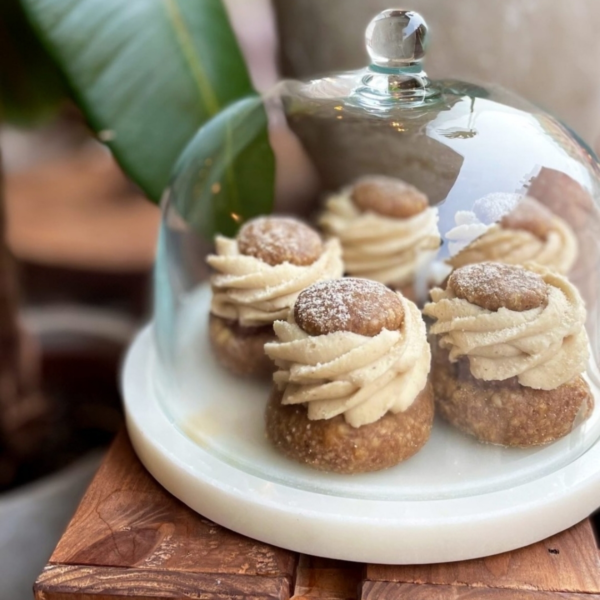 Raw Semla from Unbakery (Gott by Malin AB) - Vegan Product Reviews ...