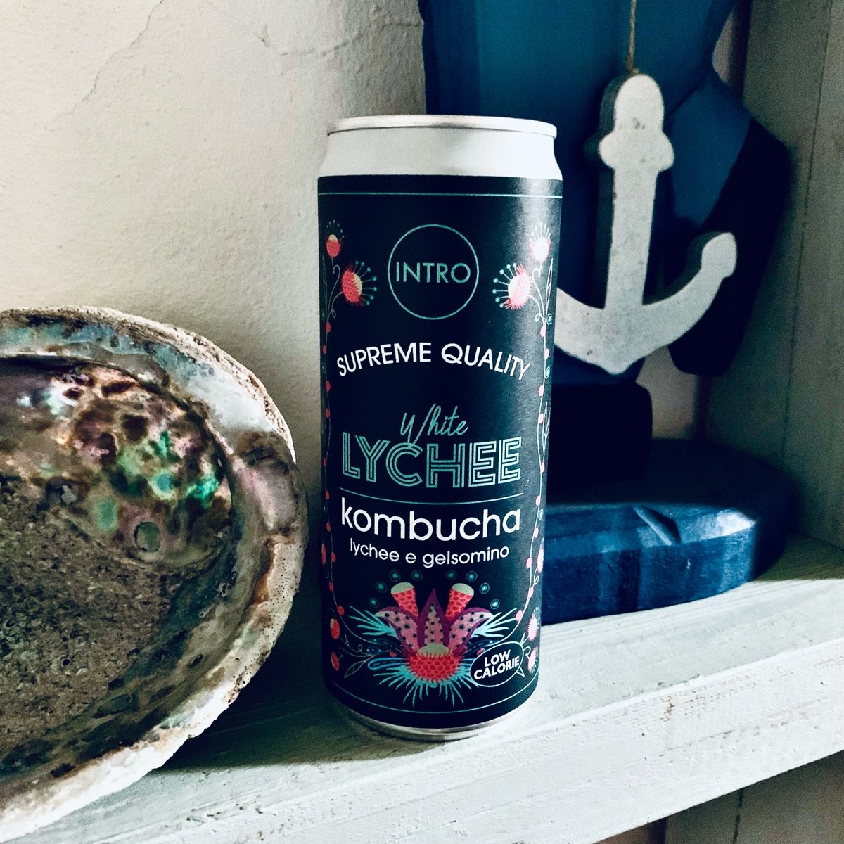 White Lychee Kombucha from Intro - Vegan Product Reviews & Ratings ...