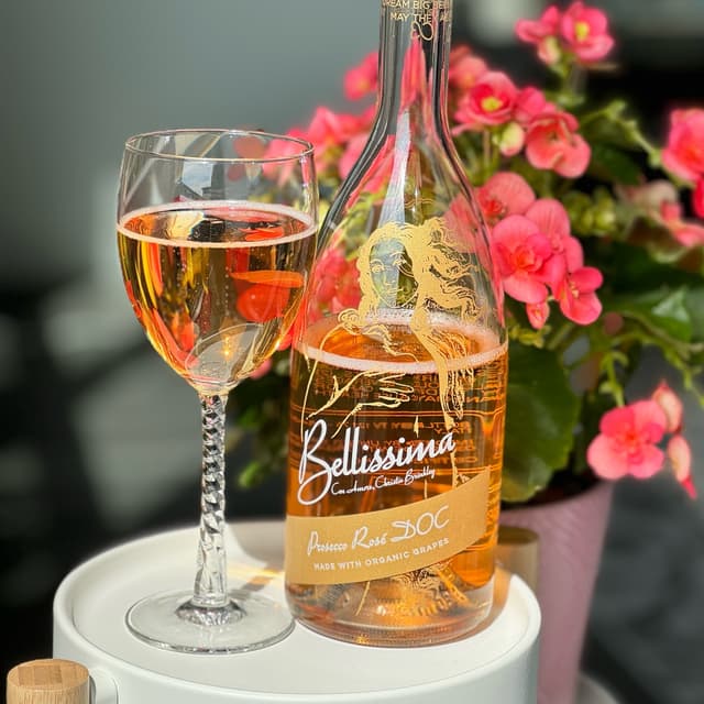Sparkling Prosecco Rose DOC from Bellíssima - Vegan Product Reviews ...