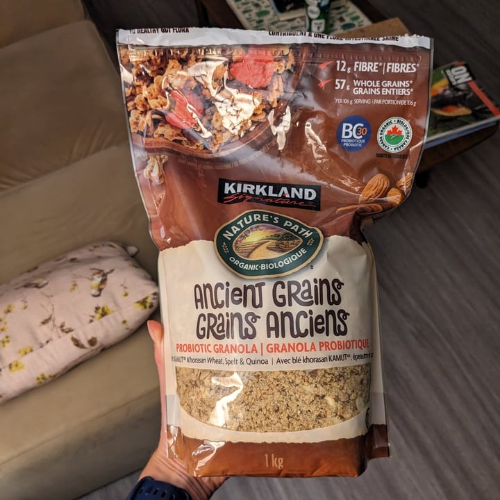 Kirkland Signature Ancient Grains Probiotic Granola Review | abillion