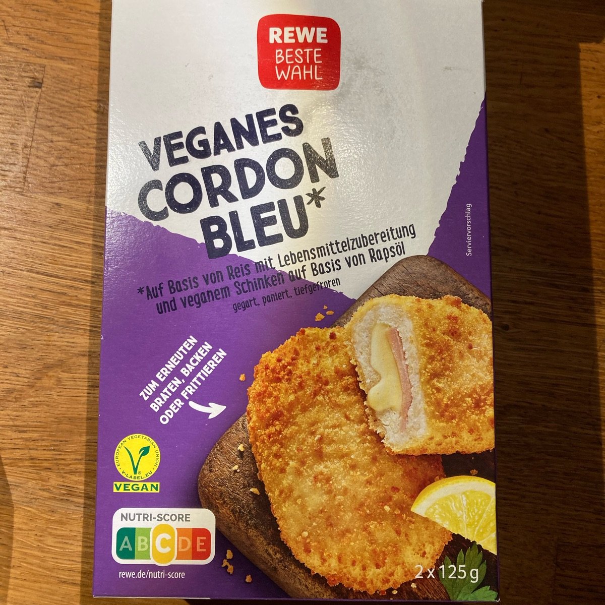 veganes cordon bleu from REWE Beste Wahl - Vegan Product Reviews ...
