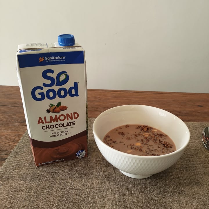So Good Almond Chocolate Review | abillion