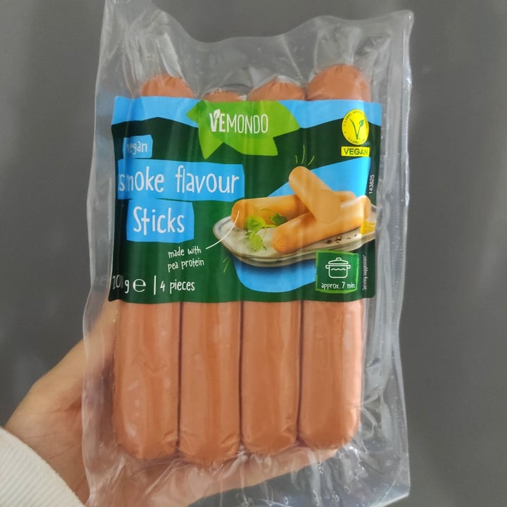 Vemondo vegan smoke flavour sticks Review | abillion