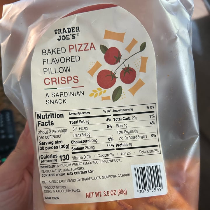 Trader Joe's BAKED PIZZA FLAVORED PILLOW CRISPS Review | abillion