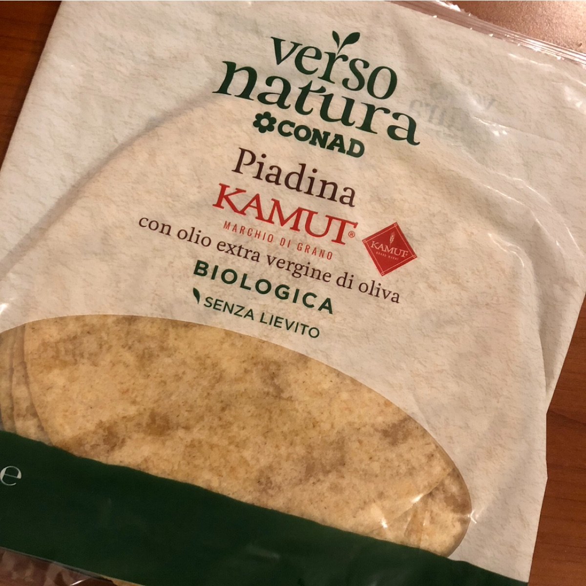 Piadina di kamut from Verso Natura Conad Veg - Vegan Product Reviews ...