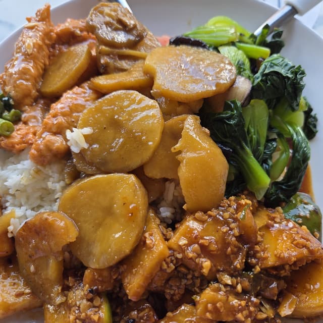 Economy Rice at Veggie 121 - Review by @tinyveg | abillion