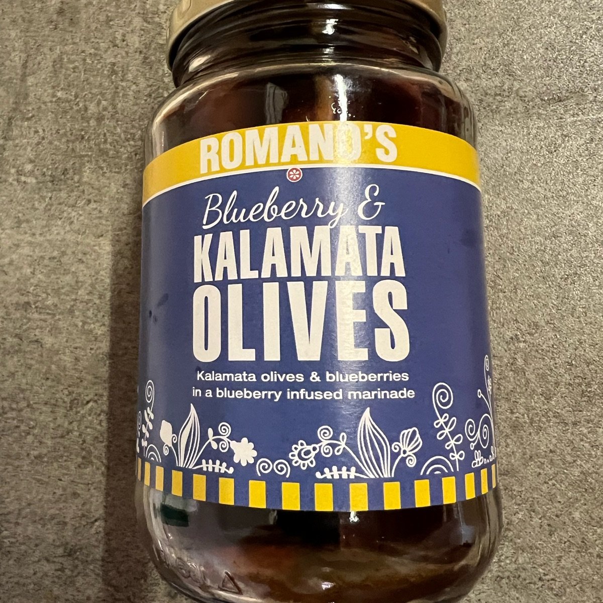 Blueberry’s and Kalamata Olives from Romano's - Vegan Product Reviews ...