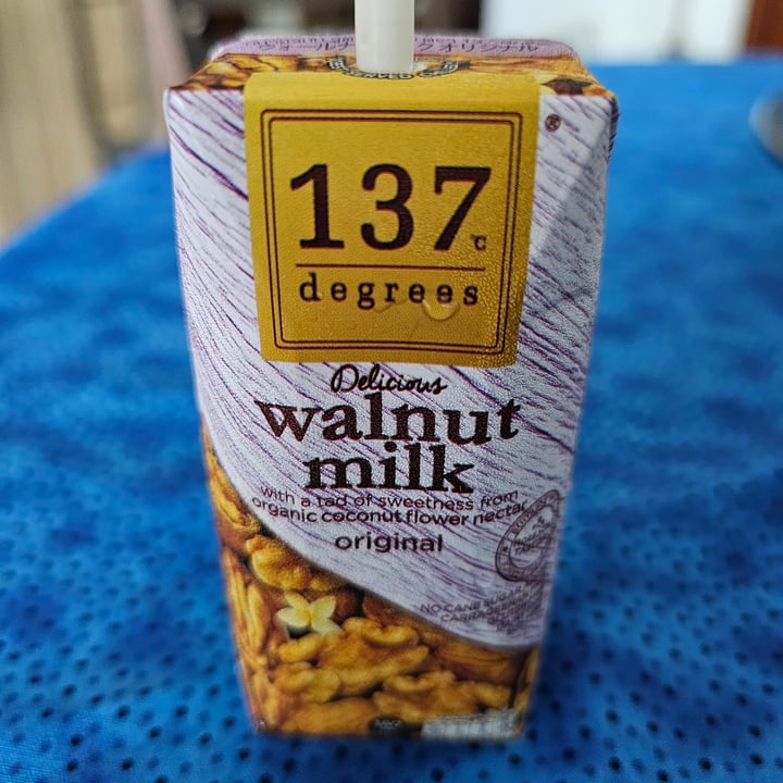 137 degrees 137 Degrees Walnut Milk Original Review | abillion