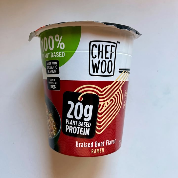 Chef Woo Braised beef flavor ramen Review | abillion