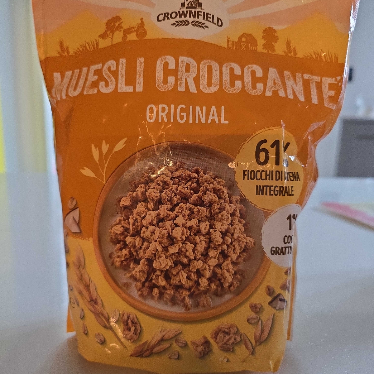 Muesli Croccante from Crownfield - Vegan Product Reviews & Ratings ...